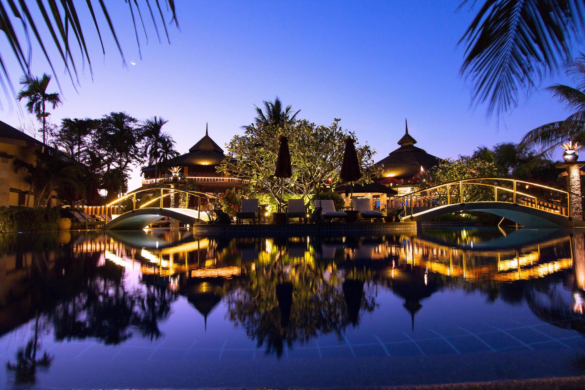 Top 5 Asian Yoga Retreats with Ayurveda